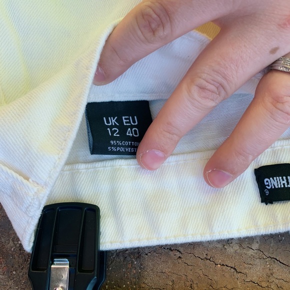 PrettyLittleThing | Pants & Jumpsuits | White Cargo Distressed Baggy Jeans | Poshmark